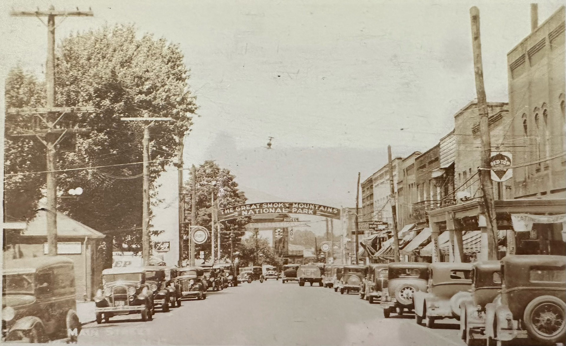 The Waynesville Arch : Gallery